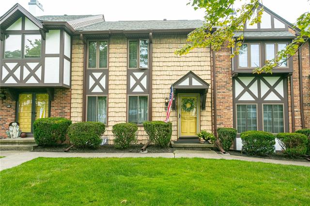 Penfield, NY Homes with Pool For Sale - Movoto