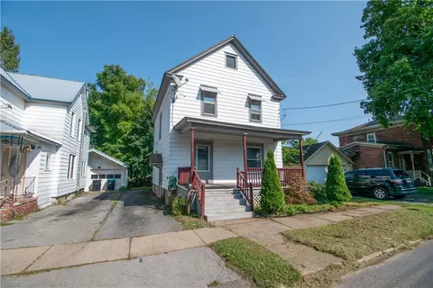 74 Geneva Homes For Sale & Geneva, NY Real Estate - Movoto