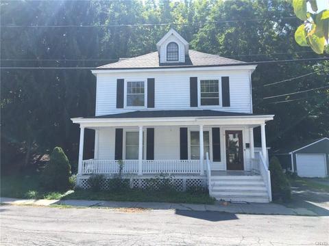 3 Green St, Camillus, NY 13031 | 21 Photos | MLS #S1095479 - Movoto