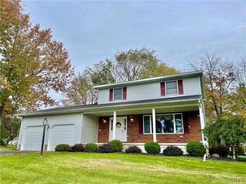 306 Tumbleweed Dr, Deerfield, NY 13502 | 41 Photos | MLS #S1437424 - Movoto