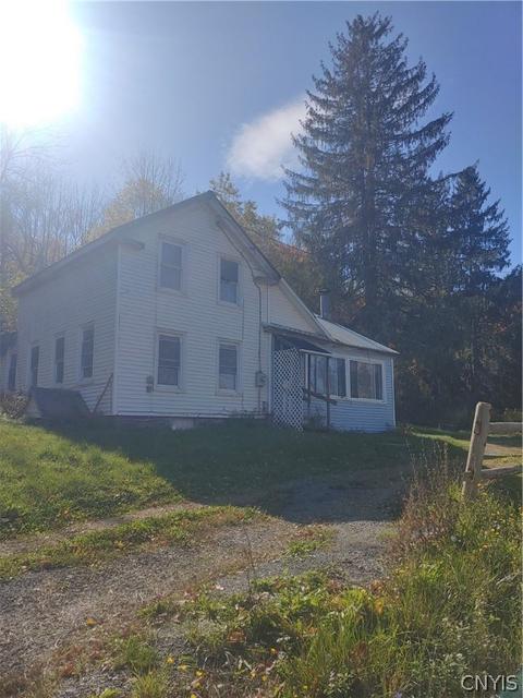 5250 Eaton Brook Rd, Eaton, NY 13334 | 10 Photos | MLS #S1439383 - Movoto