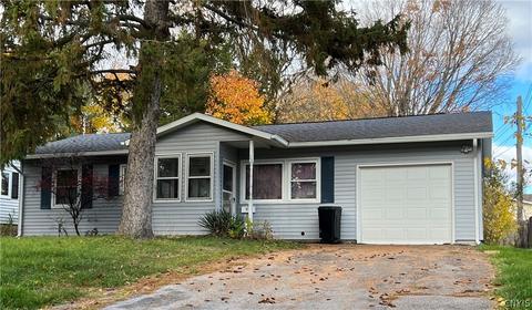 14 Kastor Ave, Camillus, NY 13031 | 3 Photos | MLS #S1441372 - Movoto