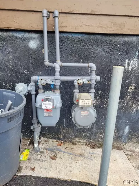 104 Nelson St, Syracuse, NY 13204 | 47 Photos - Movoto