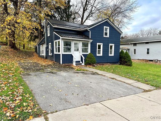 417 E Union St, Arcadia, NY 14513 | 35 Photos - Movoto