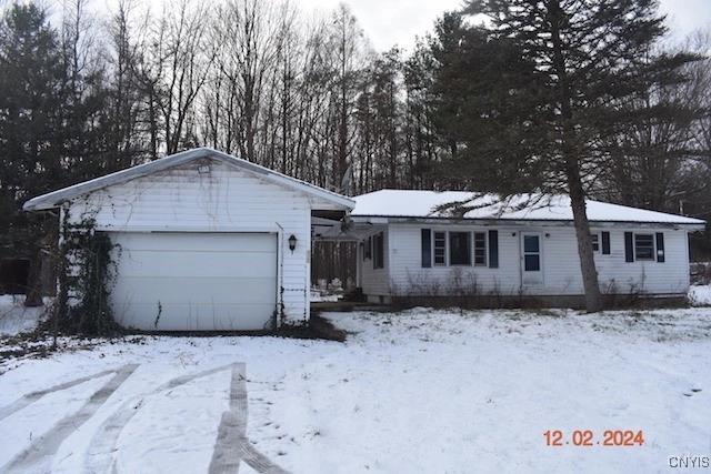 377 Kingdom Rd, Volney, NY 13126 | 37 Photos - Movoto