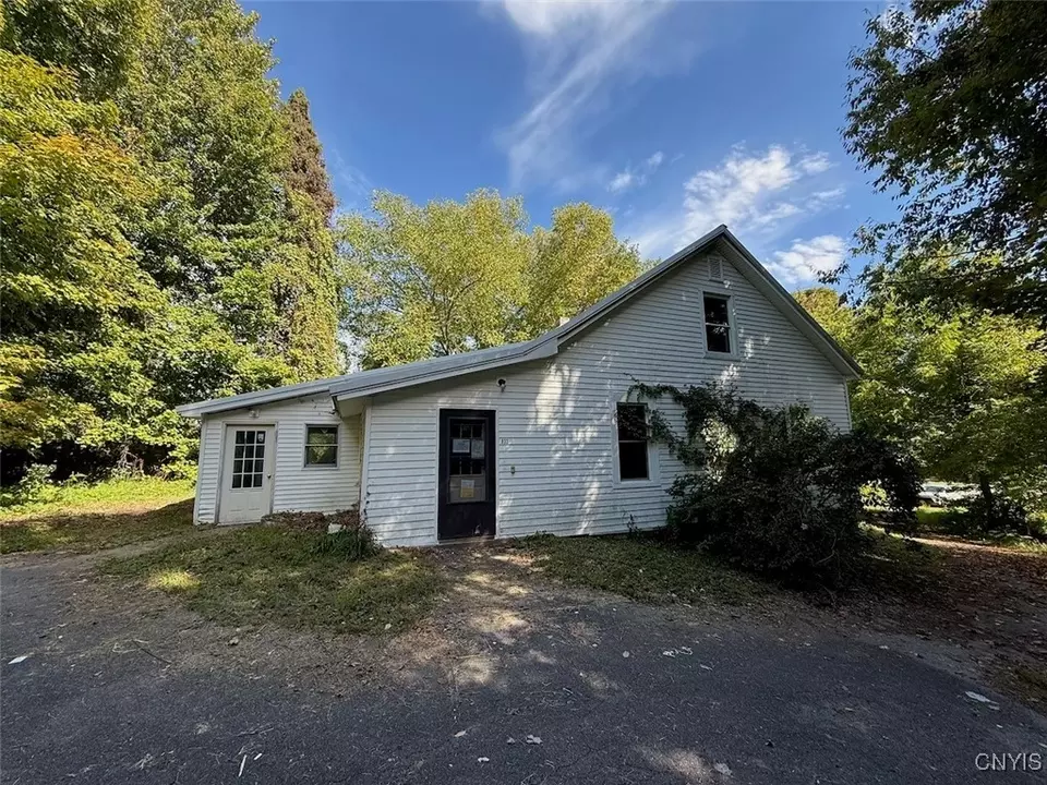 833 County Route 14, Granby, NY 13069 | 21 Photos - Movoto
