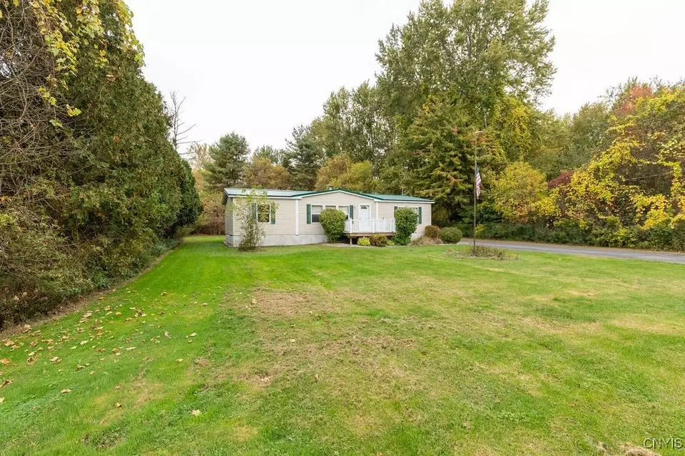 6313 Schepp Rd, Kirkville, NY 13082 | MLS# S1643700 | 29 Photos - Movoto