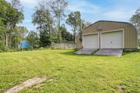 369 Awosting Rd, Pine Bush, NY 12566 | 35 Photos - Movoto