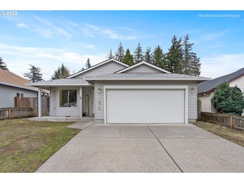 18074 SE Madison Way, Portland, OR 97233 | 32 Photos | MLS #22222371 ...