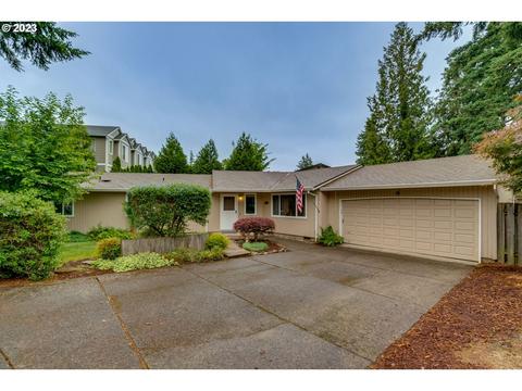 15102 SE Franklin St, Portland, OR 97236 | 33 Photos | MLS #23036949 ...