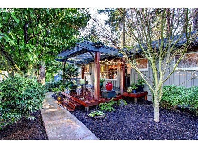 814 Lake Shore Rd, Lake Oswego, OR 97034 | 47 Photos | MLS #23224728 ...
