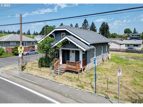9703 SE Harold St, Portland, OR 97266 | 16 Photos | MLS #23373331 - Movoto