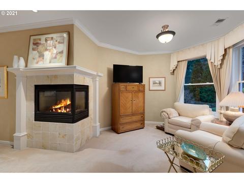 13616 NW Glendoveer Dr, Portland, OR 97231 | 29 Photos - Movoto
