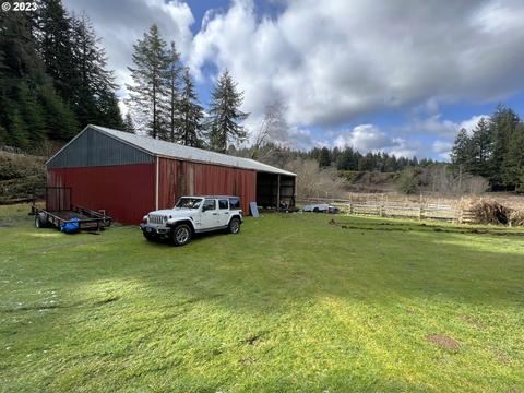 61710 Old Wagon Rd, Coos Bay, OR 97420 | 32 Photos | MLS #23420983 - Movoto