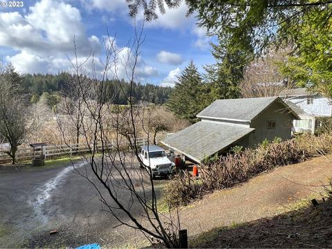 61710 Old Wagon Rd, Coos Bay, OR 97420 | 32 Photos | MLS #23420983 - Movoto