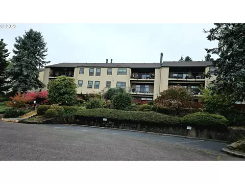 12665 SW Prince Edward Ct #C, King City, OR 97224 | 32 Photos - Movoto
