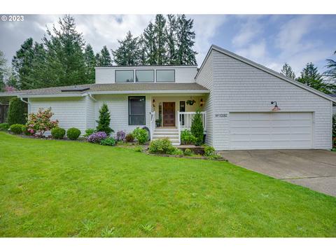 10282 NW Alpenglow Way, Portland, OR 97229 | 32 Photos | MLS #23448824 ...