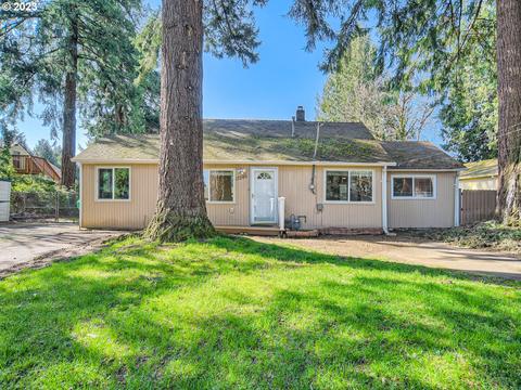 13246 SE Raymond St, Portland, OR 97236 - Movoto.com