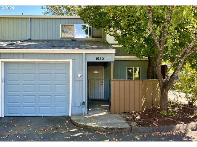 1630 NW Eastbrook Ct, Beaverton, OR 97006 | 31 Photos - Movoto