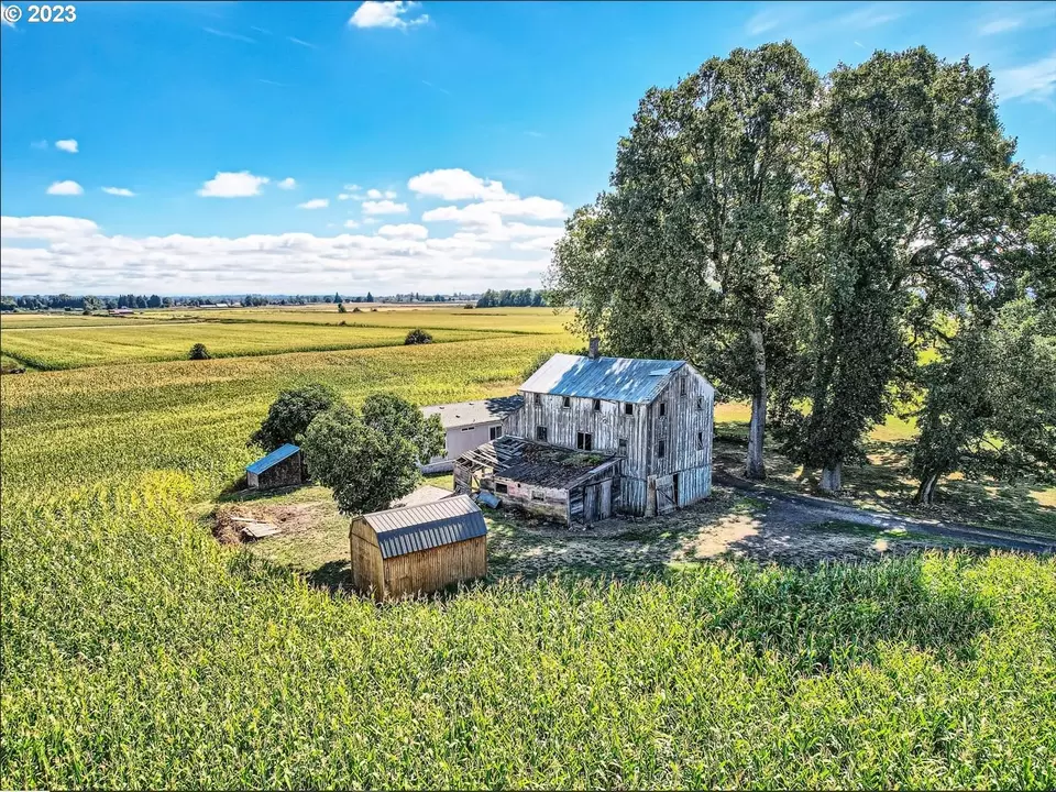 22704 NW Reeder Rd, Portland, OR 97231 | 32 Photos - Movoto