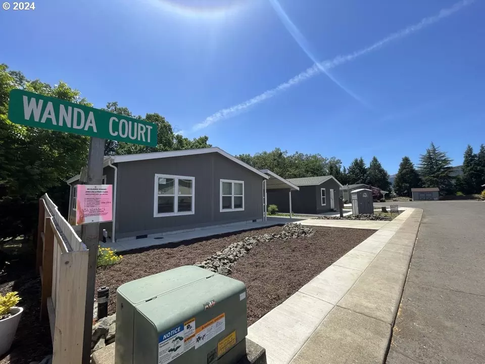 131 Wanda Ct, Myrtle Creek, OR 97457 | 25 Photos - Movoto