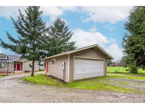 1032 Weaver Rd, Myrtle Creek, OR 97457 | 44 Photos - Movoto