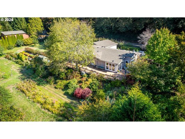 11801 E Mapleton Rd, Mapleton, OR 97453 | 39 Photos - Movoto