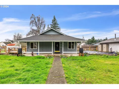 308 NW 3rd Ave, Kelso, WA 98626 | 1 photo - Movoto