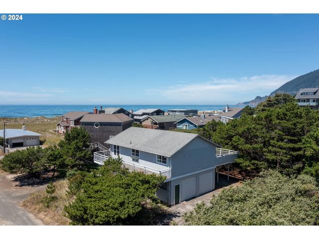 8790 Puffin Ln, Manzanita, OR 97130 | 30 Photos - Movoto