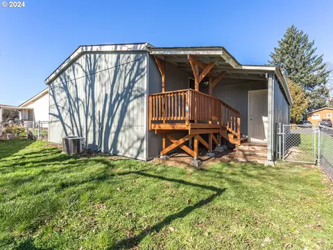 3777 Addy St #4, Washougal, WA 98671 | 38 Photos - Movoto