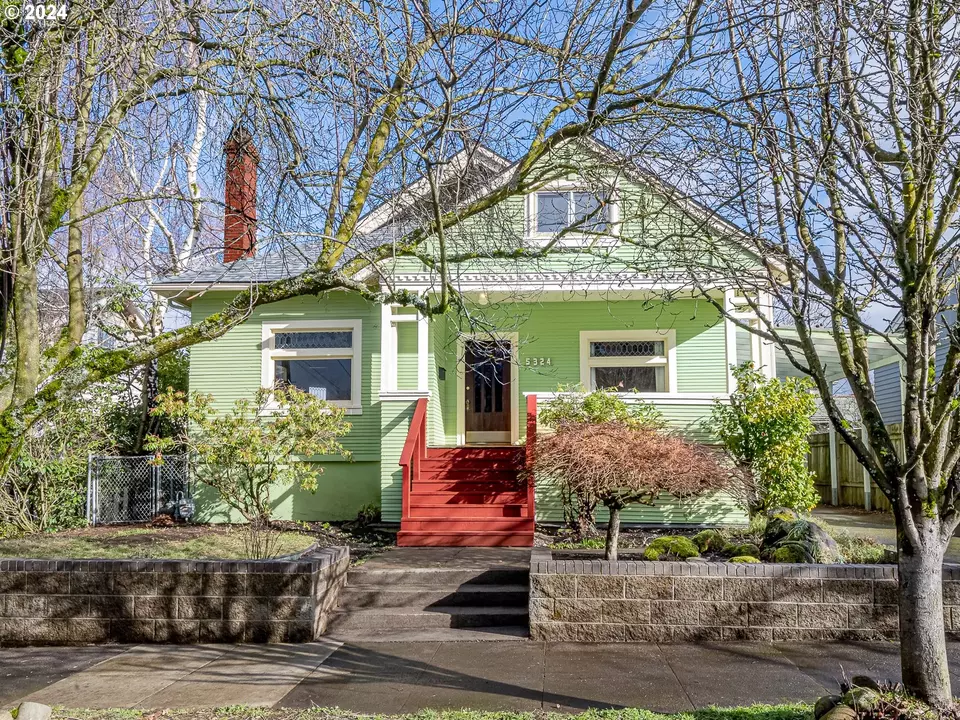 5324 NE 32nd Pl, Portland, OR 97211 | 34 Photos - Movoto