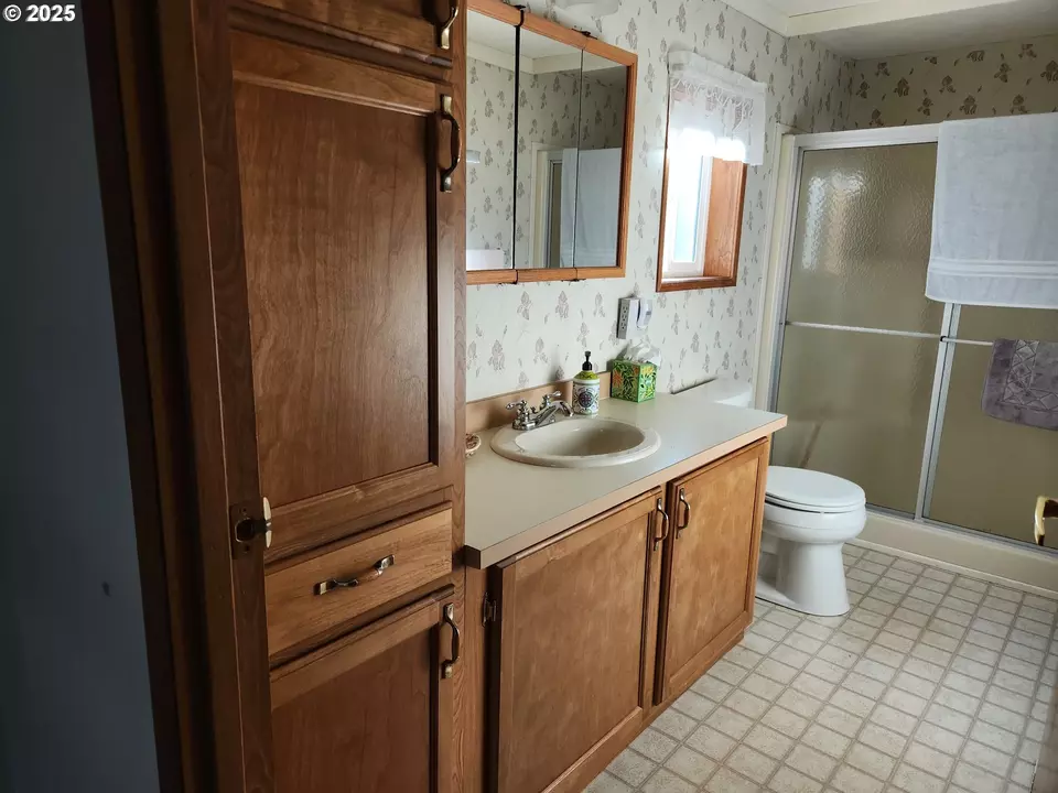 100 River Bend Rd #66, Reedsport, OR 97467 | MLS# 386533777 | 27 Photos ...