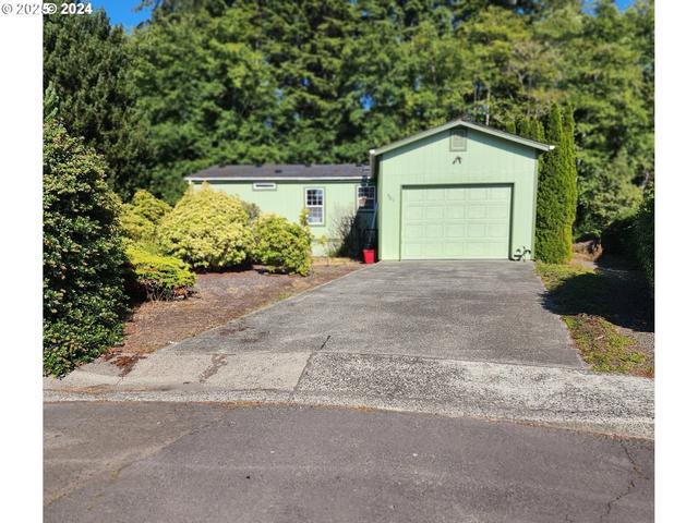 561 Bonnie Ct, Seaside, OR 97138 | MLS# 487932310 | 17 Photos - Movoto