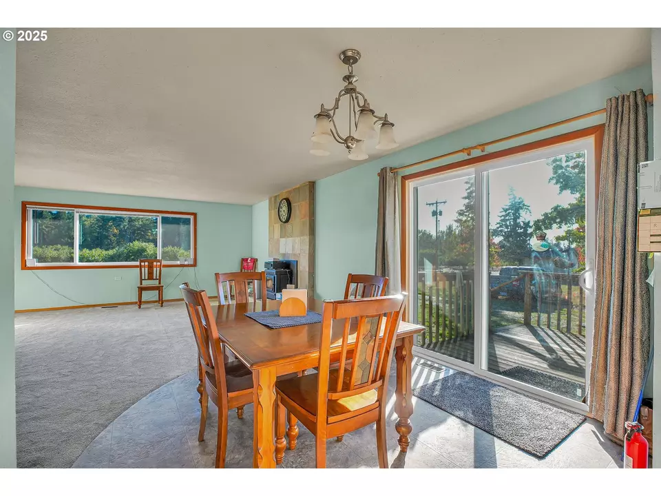 10787 S Heinz Rd, Canby, OR 97013 | MLS# 568769222 | 35 Photos - Movoto