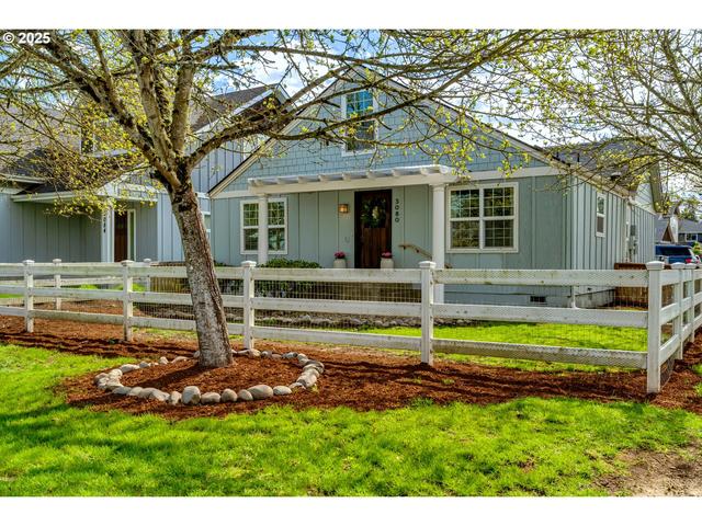 3080 Willakenzie Rd, Eugene, OR 97401 | MLS# 590009304 | 24 Photos - Movoto