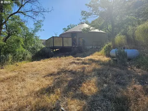 28 Maupin Homes For Sale & Maupin, OR Real Estate - Movoto