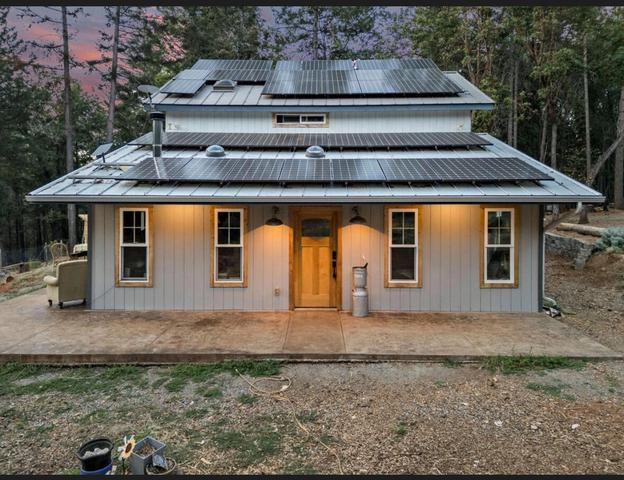 123 Rogue Riffle Dr, Grants Pass, OR 97526 | 54 Photos - Movoto