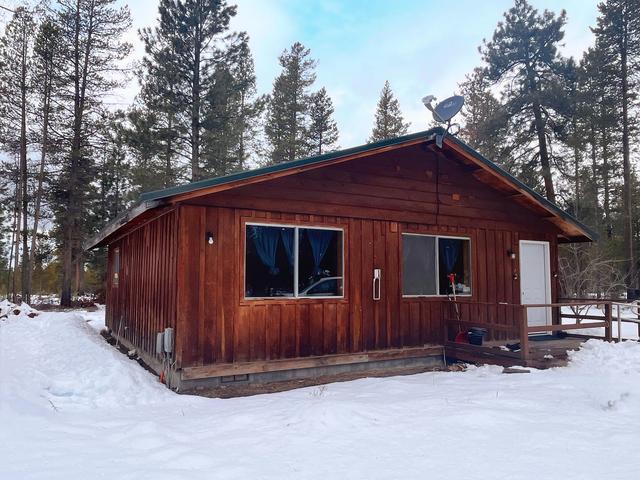 17515 Holgate Ct, La Pine, OR 97739 | MLS# 220197924 | 19 Photos - Movoto