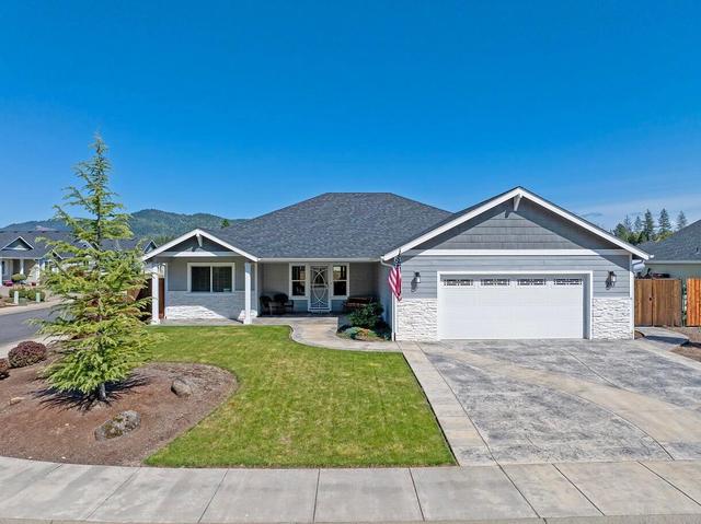 243 Retirement Ln, Cave Junction, OR 97523 | 62 Photos - Movoto