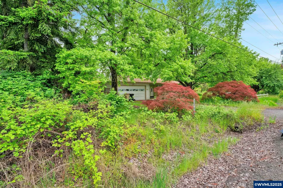 33001 Sand Ridge Rd, Lebanon, OR 97355 | MLS# 829194 | 27 Photos - Movoto