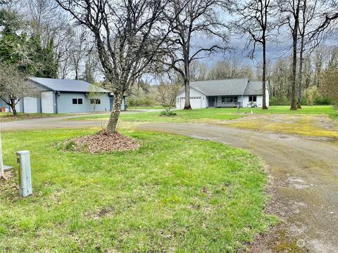 2706 Sandra Ave, Centralia, WA 98531 | 24 Photos - Movoto
