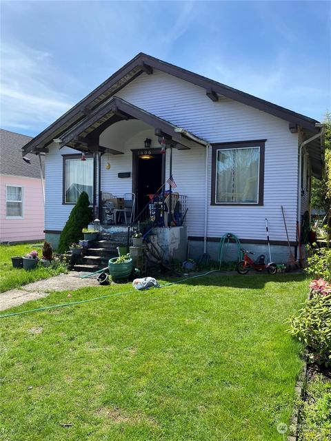 1606 Lombard Ave, Everett, WA 98201 | 28 Photos | MLS #2065822 - Movoto