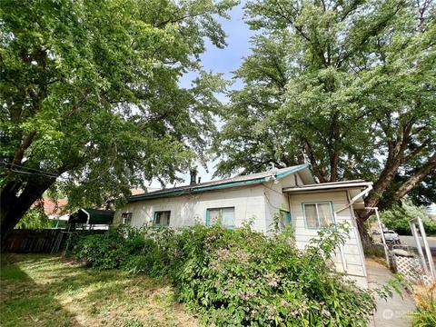 201 Main St, Starbuck, WA 99359 | 14 Photos | MLS #2128124 - Movoto