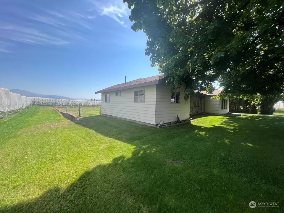 14 Weatherstone Rd, Omak, WA 98841 | 32 Photos - Movoto