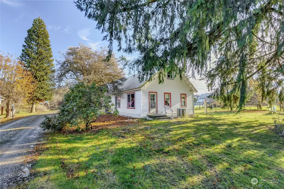 183 State Route 131, Randle, WA 98377 | 40 Photos - Movoto