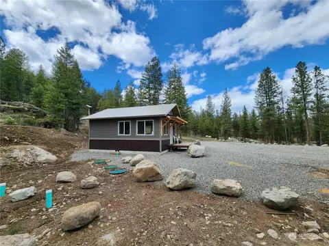 1044 Aeneas Valley Rd, Tonasket, WA 98855 | 38 Photos - Movoto