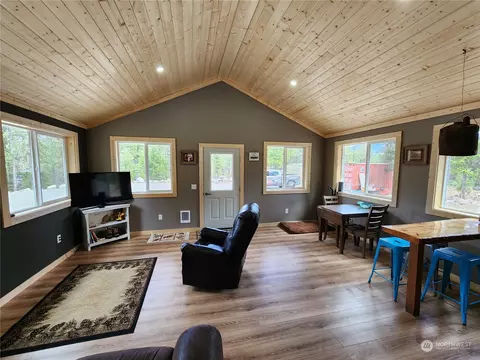 1044 Aeneas Valley Rd, Tonasket, WA 98855 | 38 Photos - Movoto