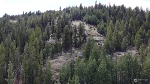 1044 Aeneas Valley Rd, Tonasket, WA 98855 | 38 Photos - Movoto