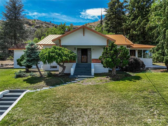 15 Beebe Fish Hatchery Rd, Chelan, WA 98816 | MLS# 2259319 | 37 Photos ...