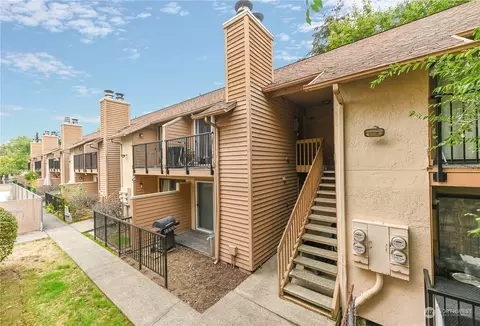 12434 Ambaum Blvd SW #208, Burien, WA 98146 | 16 Photos - Movoto